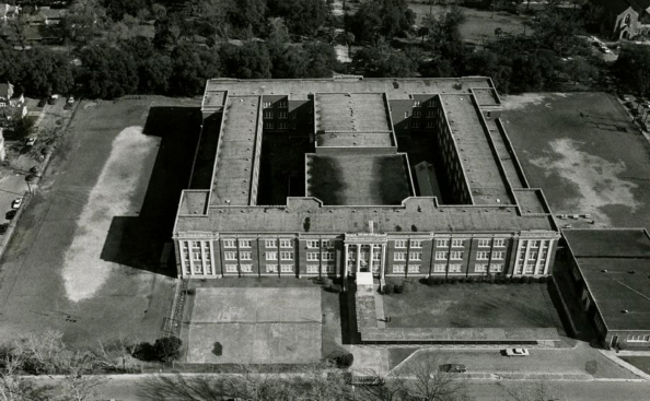Photos Page - 1970 Savannah High School